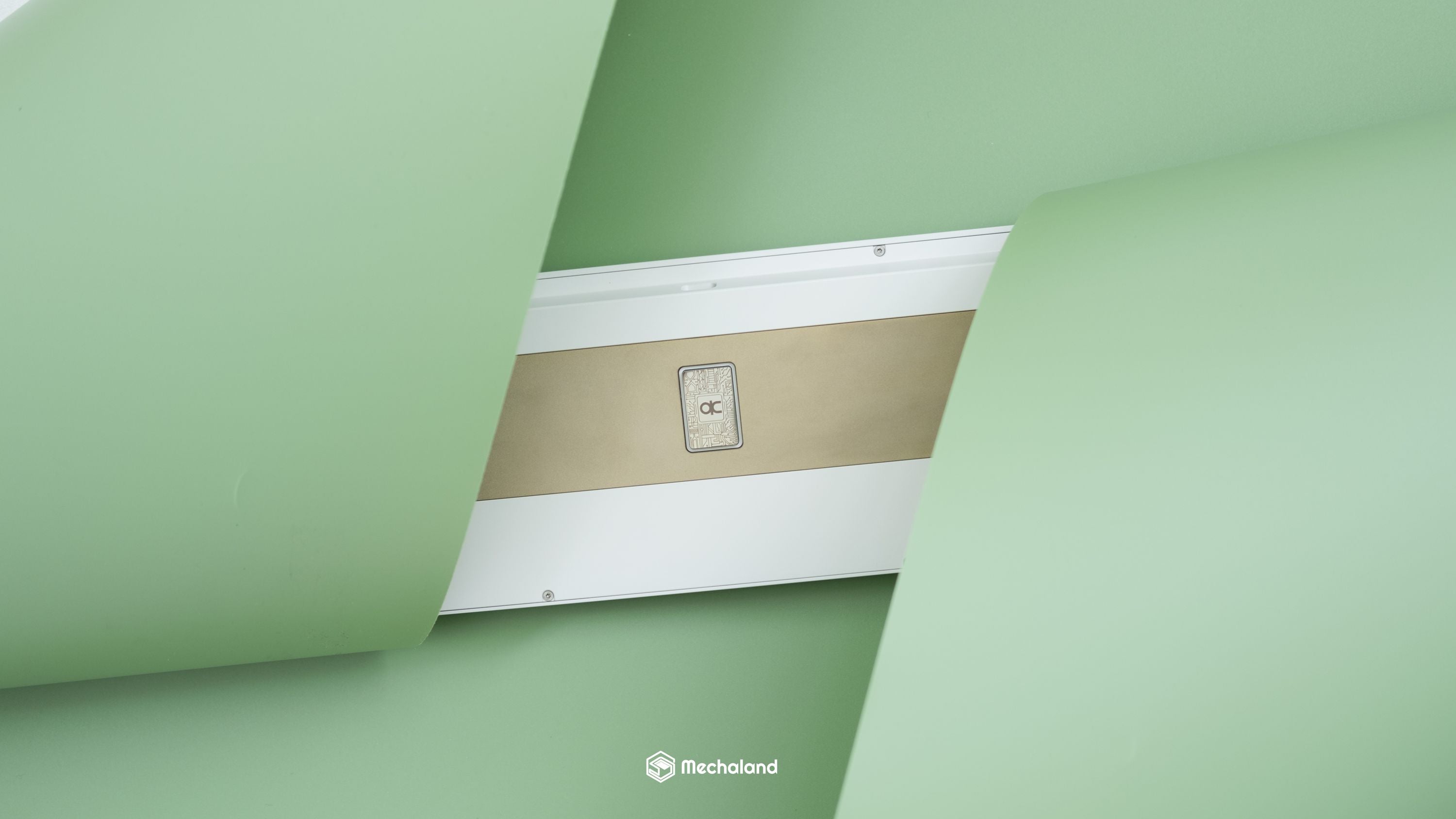 [Extra] QK80 – mechaland